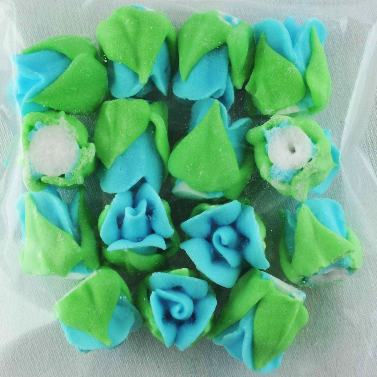 Icing Blue Roses Buds 15mm, Pkt 15 – Cafe Supply